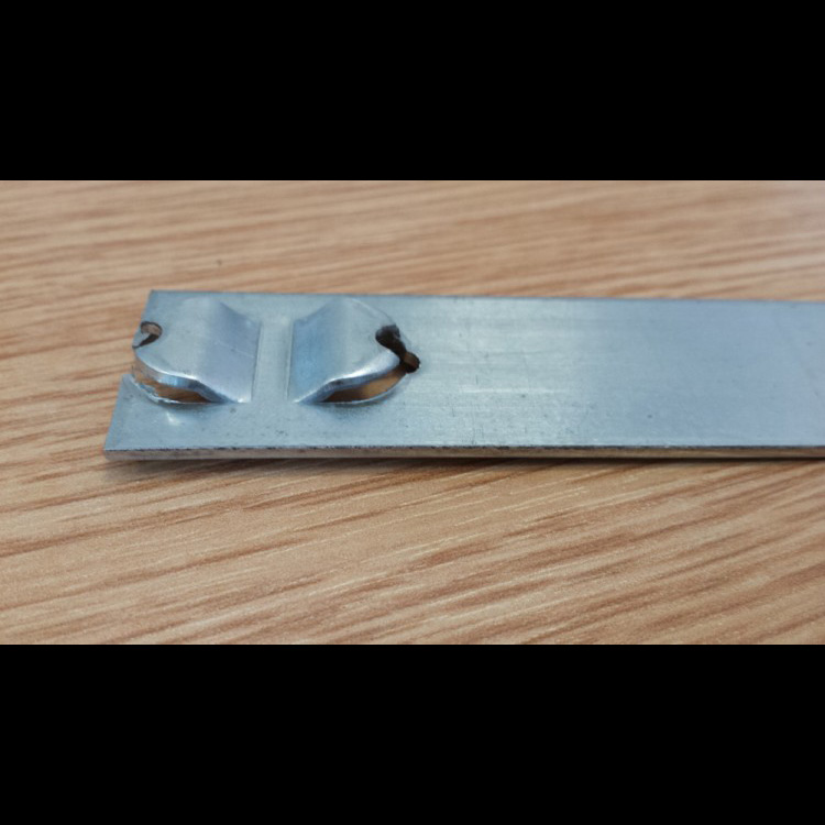 Senior Aluminium Window Systems | Window Brackets | Frame Fix